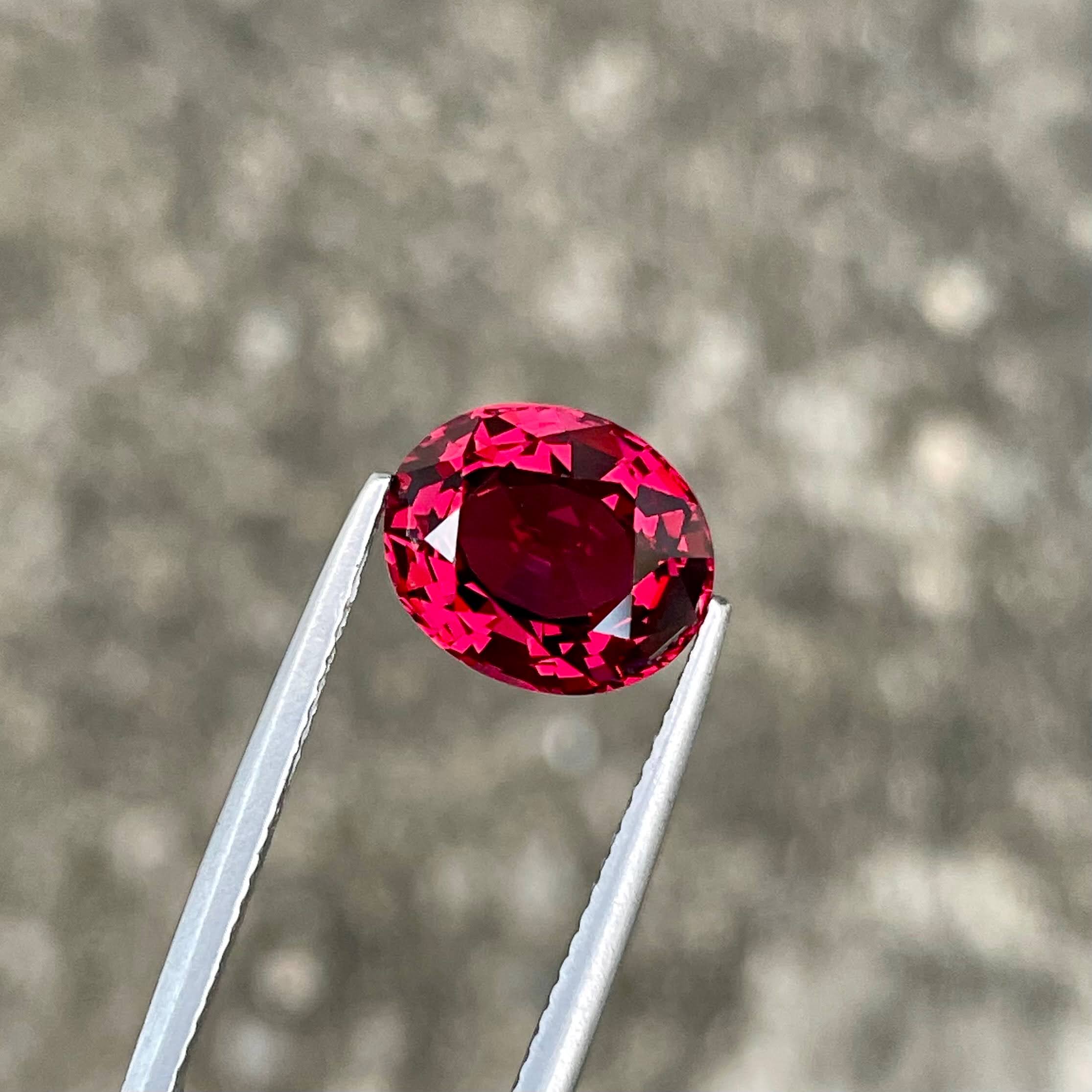Bright Red Garnet Stone – The Timeless Gem of Passion & Strength